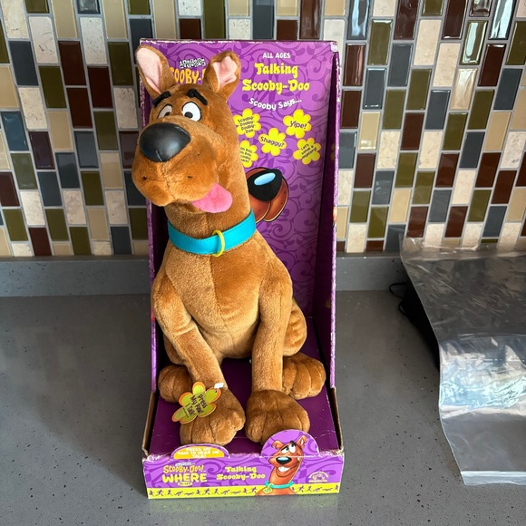 Cartoon Network | Toys | Vintage 999 Talking Scooby Doo Plush Toy ...